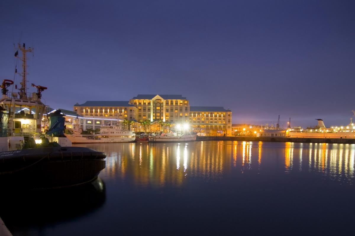 Table Bay Hotel - African Safari Consultants